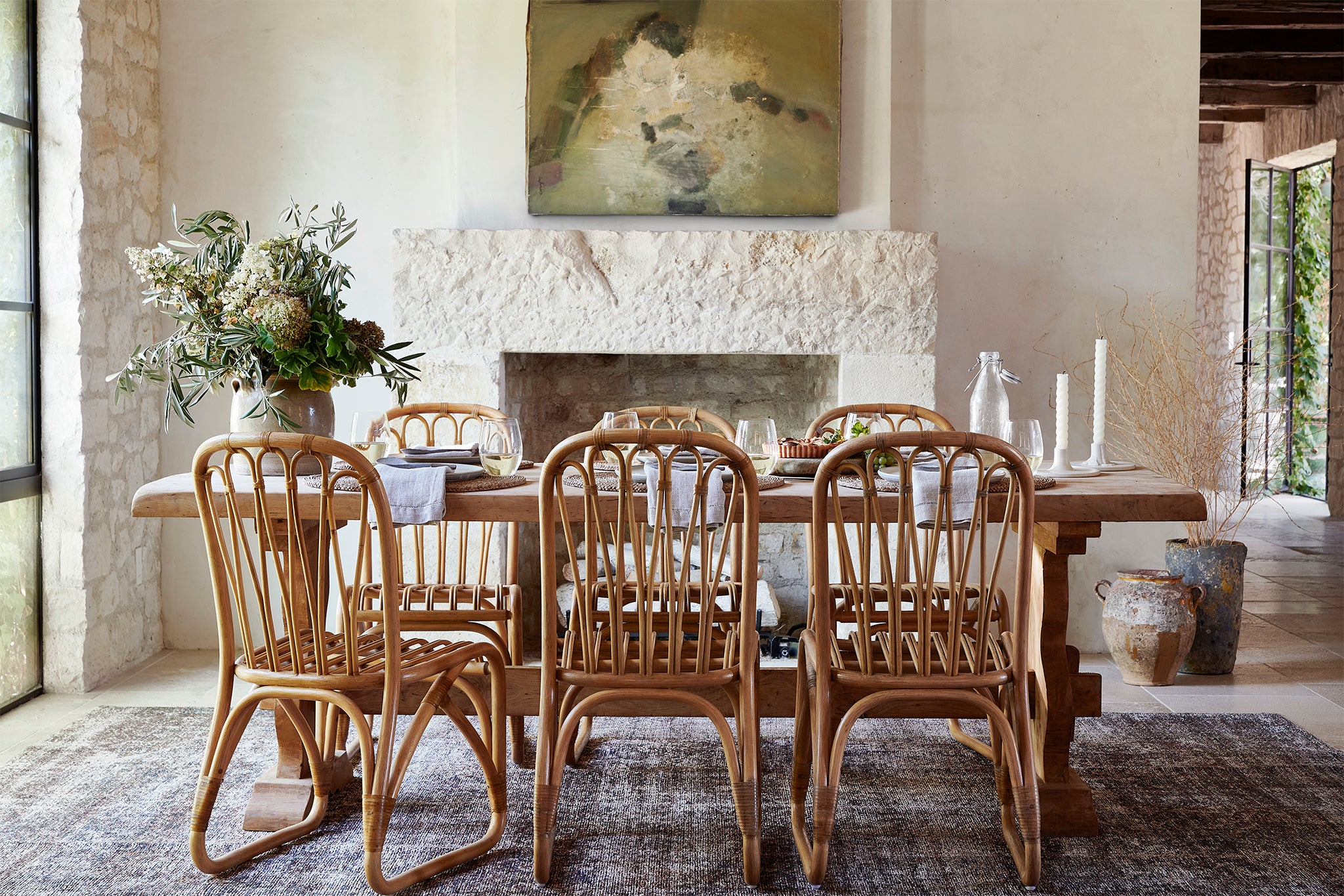 Rattan Chairs With Pastel Dining Room Design